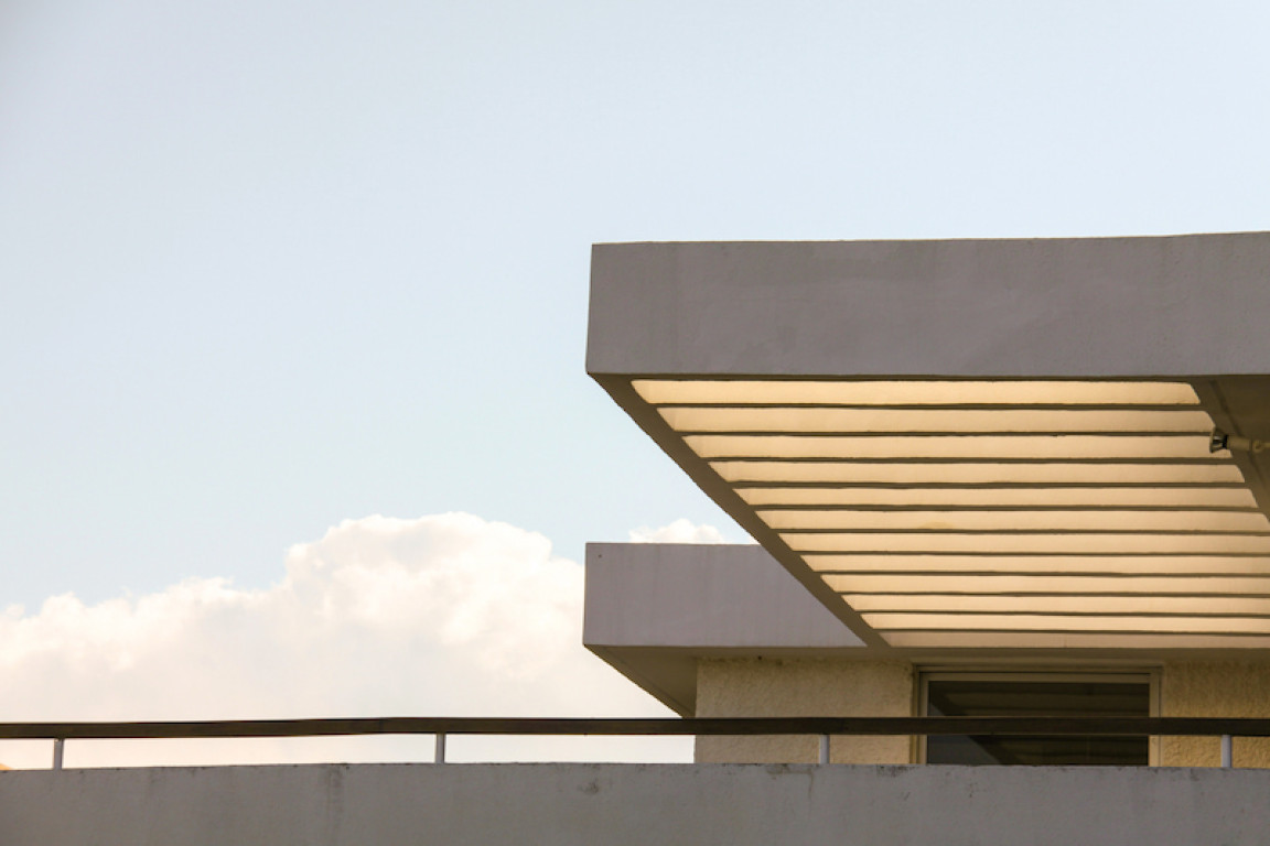 13 Aesthetic Modern Minimalist Terrace Roof Models