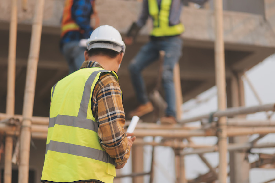 Daily Labor Rates for Construction: Examples and Tips