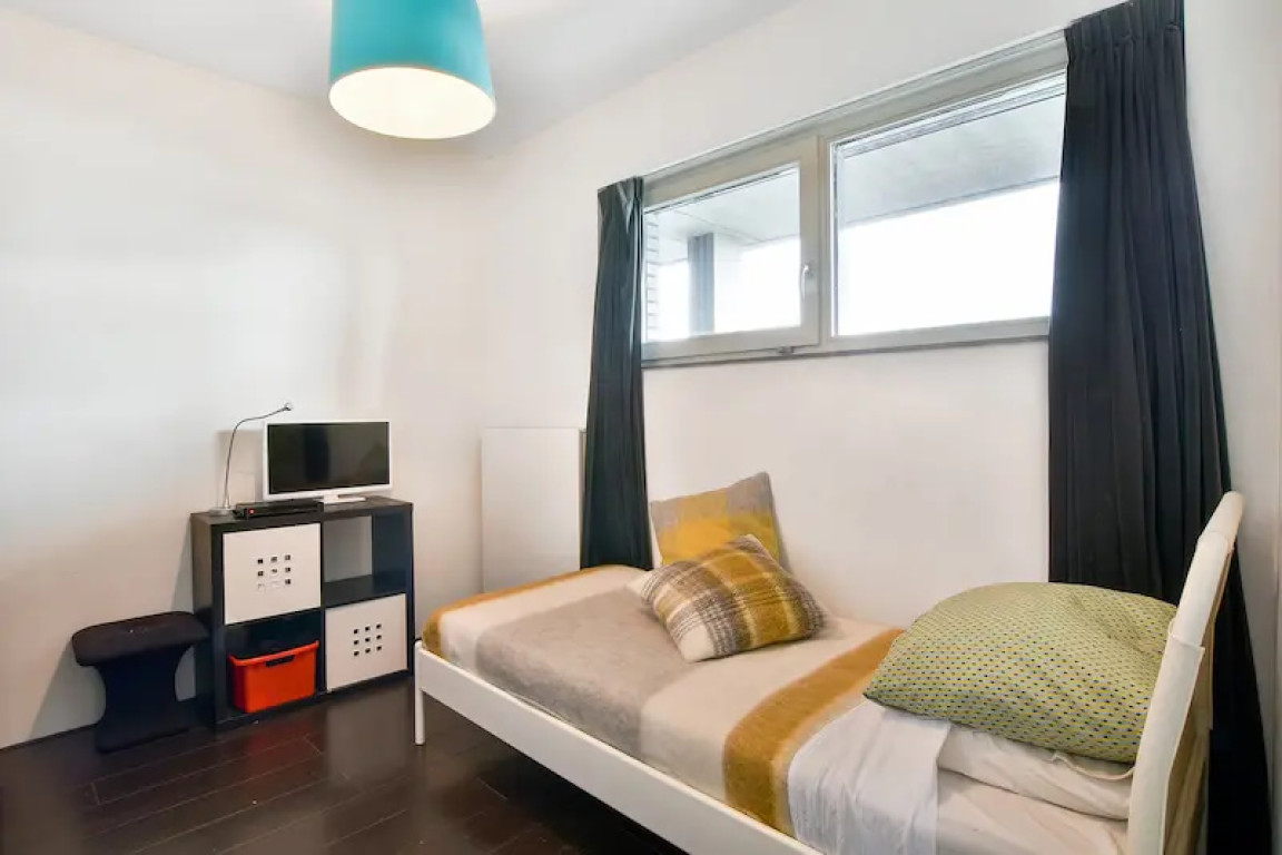 7 Inspirational Aesthetic Boarding Rooms & Tips for Moistur