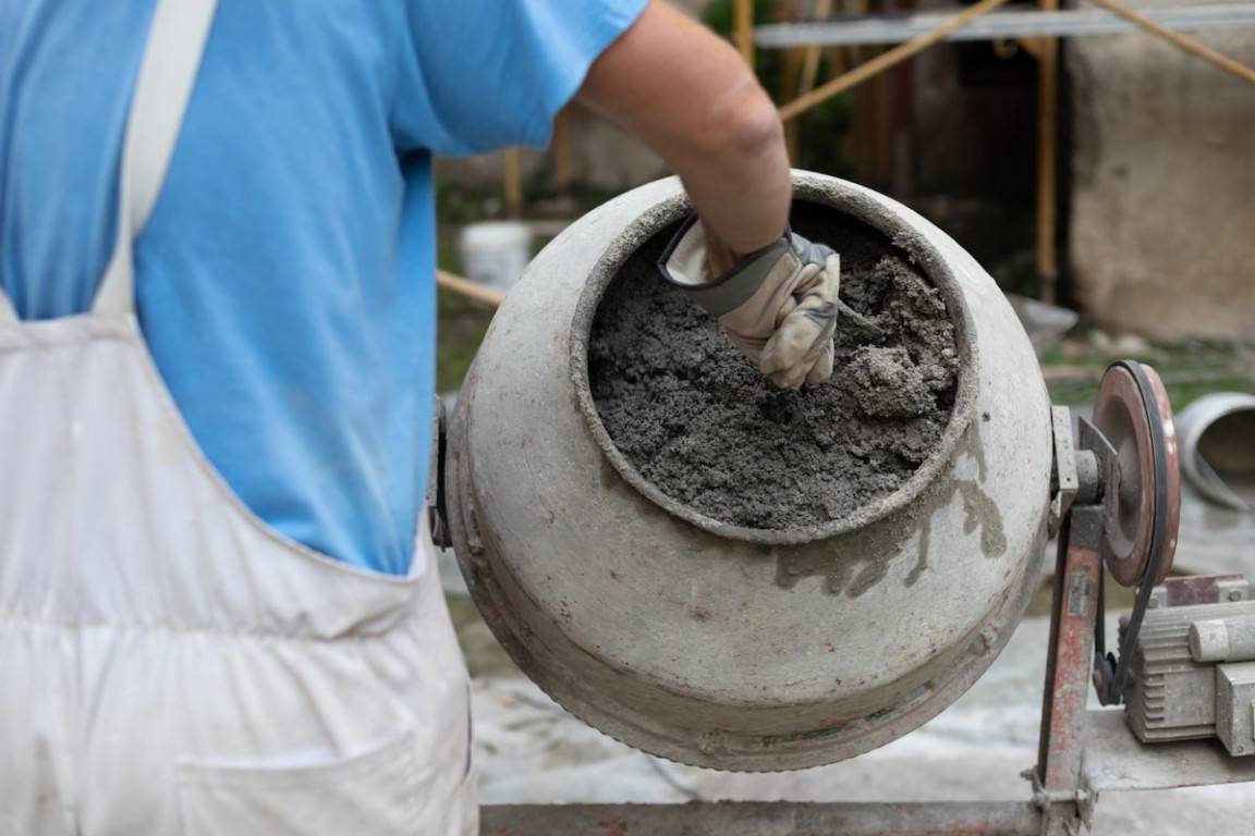 Beginilah Takaran Cor Beton Manual Sesuai SNI yang Benar