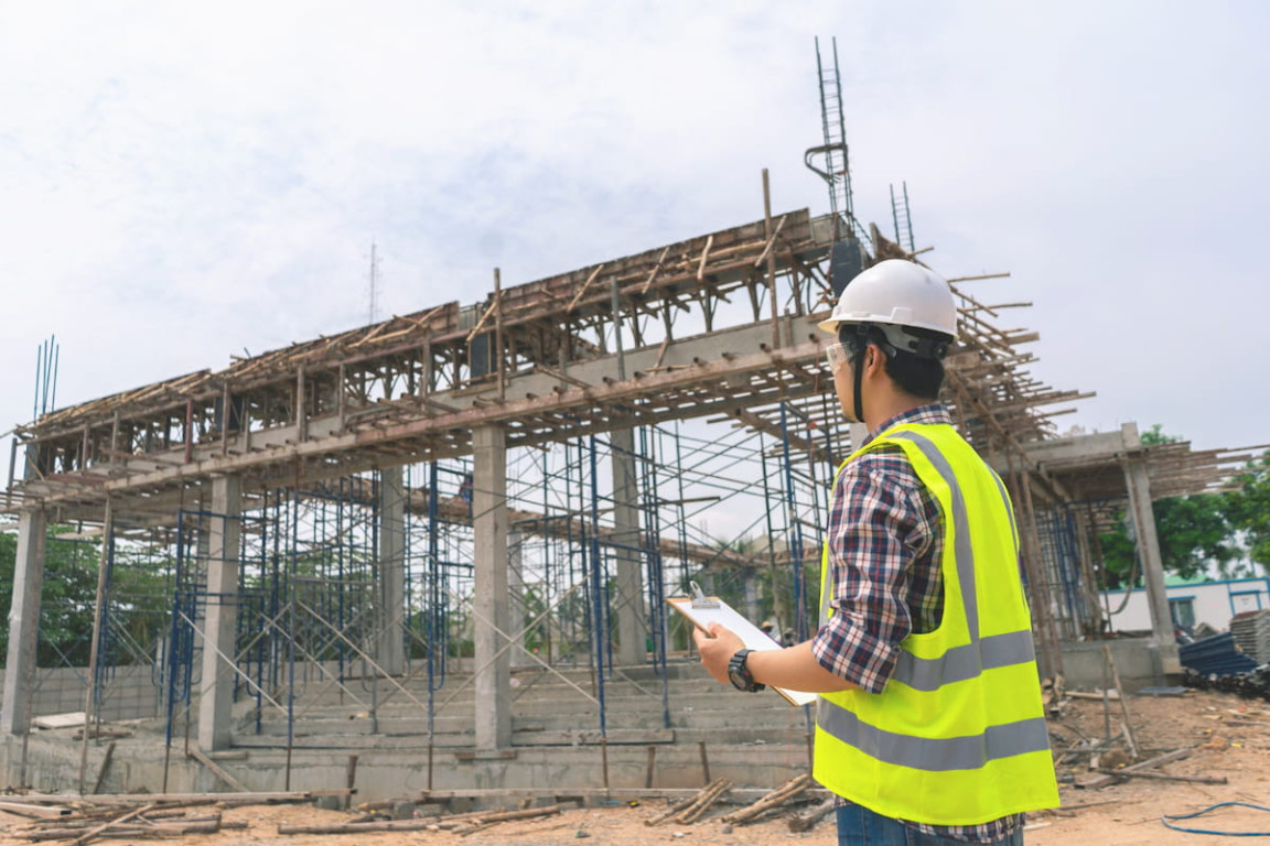 Trainee Foreman: Definition, Duties, and Career Prospects