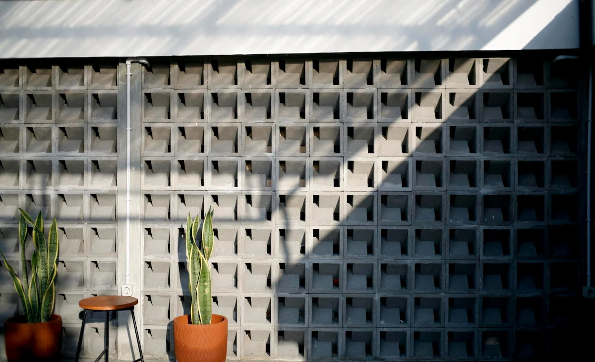 Ide Renovasi Rumah Subsidi Tampak Depan, Bikin Makin Betah!